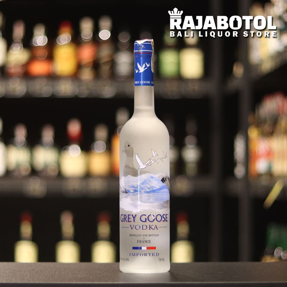 Buy GREY GOOSE ORIGINAL VODKA 750ML – The Pinnacle of French Craftsmanship